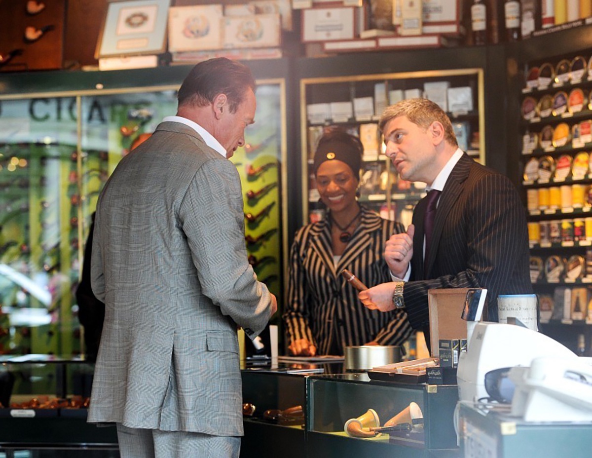 A visit to Davidoff of London cigar shop – with an unexpected and ...