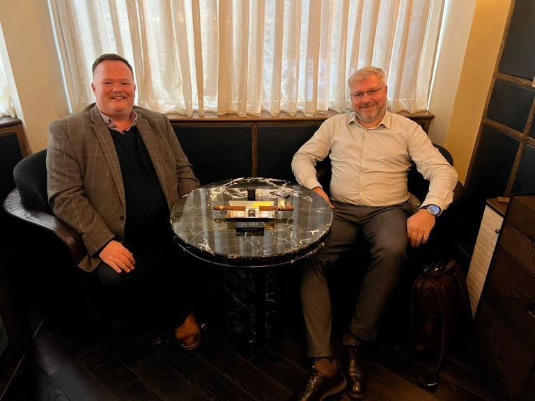 A visit to new London cigar shop and sampling lounge, Fumar – London ...