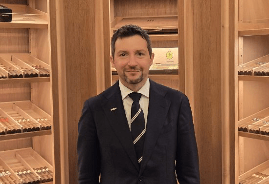 A visit to new London cigar shop and sampling lounge, Fumar – London ...